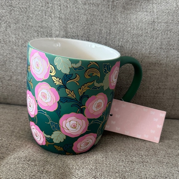 Dining | Nwt Petal And Pearl Floral Green Mug With Pink Roses ...